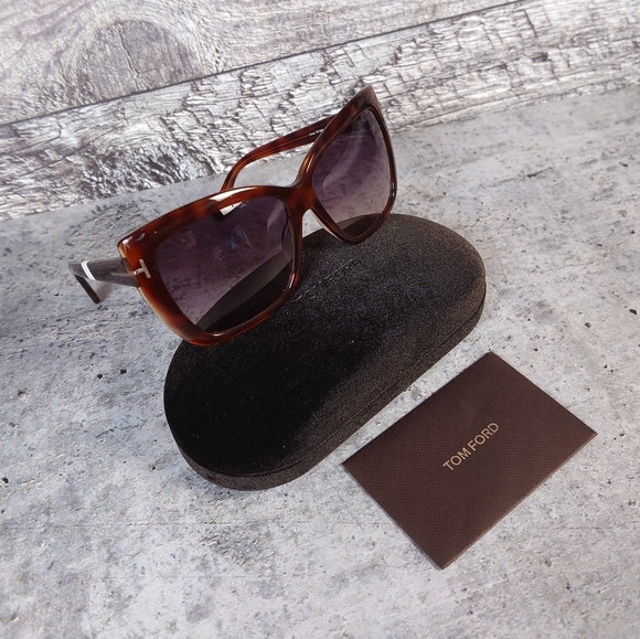 Tom Ford | Accessories | Tom Ford Tortoise Sunglasses | Poshmark